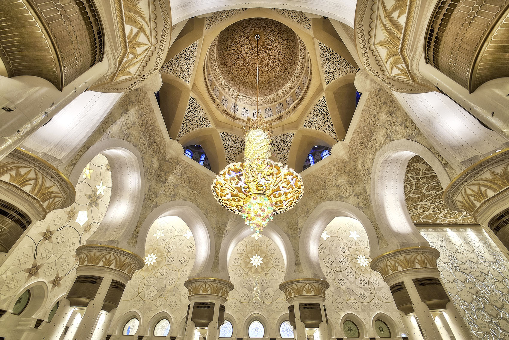 2018-08-03 MOSQUE FROM THE INSIDE - heyyouphoto.com
