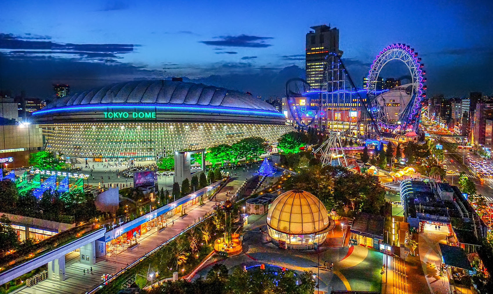 Tokyo Dome Fun World size - heyyouphoto.com