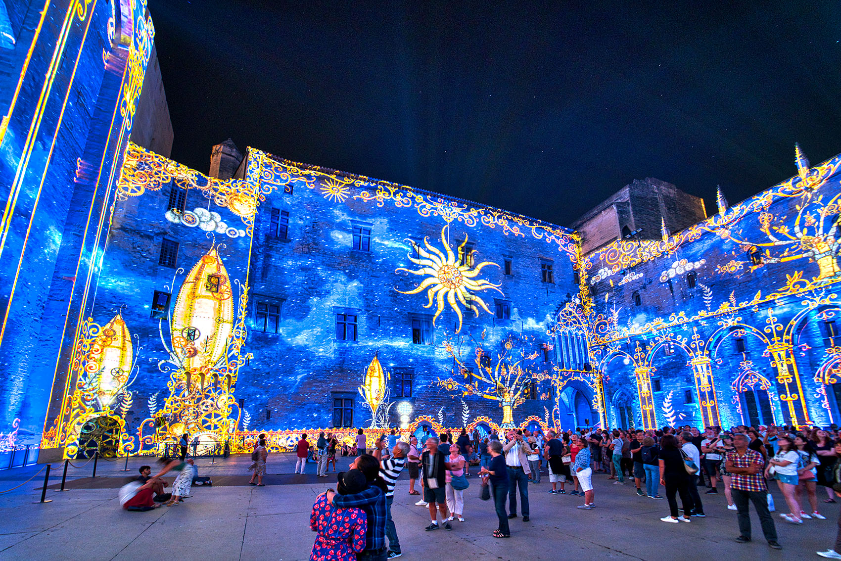 2019-08-05 LIGHT SHOW IN AVIGNON - heyyouphoto.com